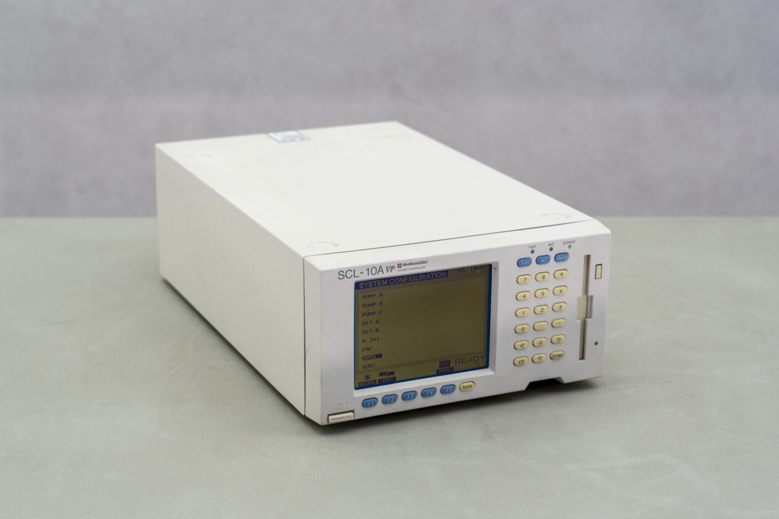 Shimadzu SCL-10Avp HPLC-Systemcontroller - Gemini BV