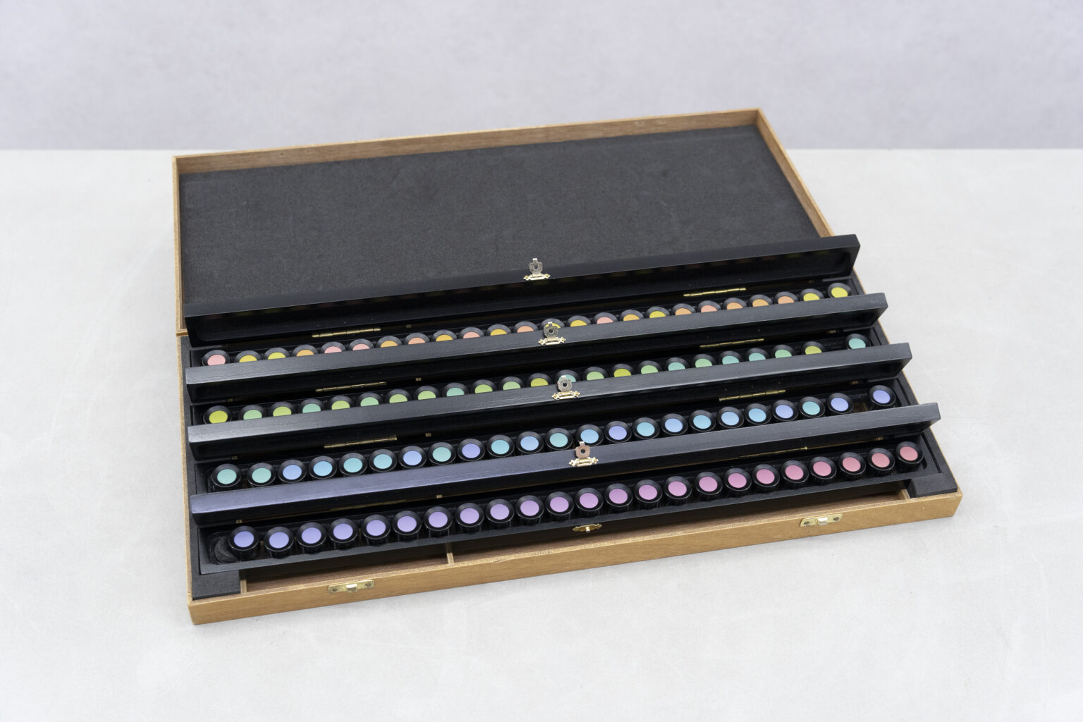 Farnsworth Munsell 100 Farbsehtest-Set - Gemini BV