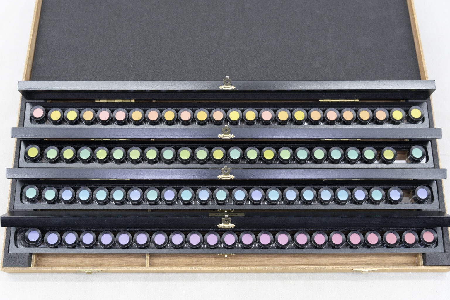 Farnsworth Munsell 100 Farbsehtest-Set - Gemini BV